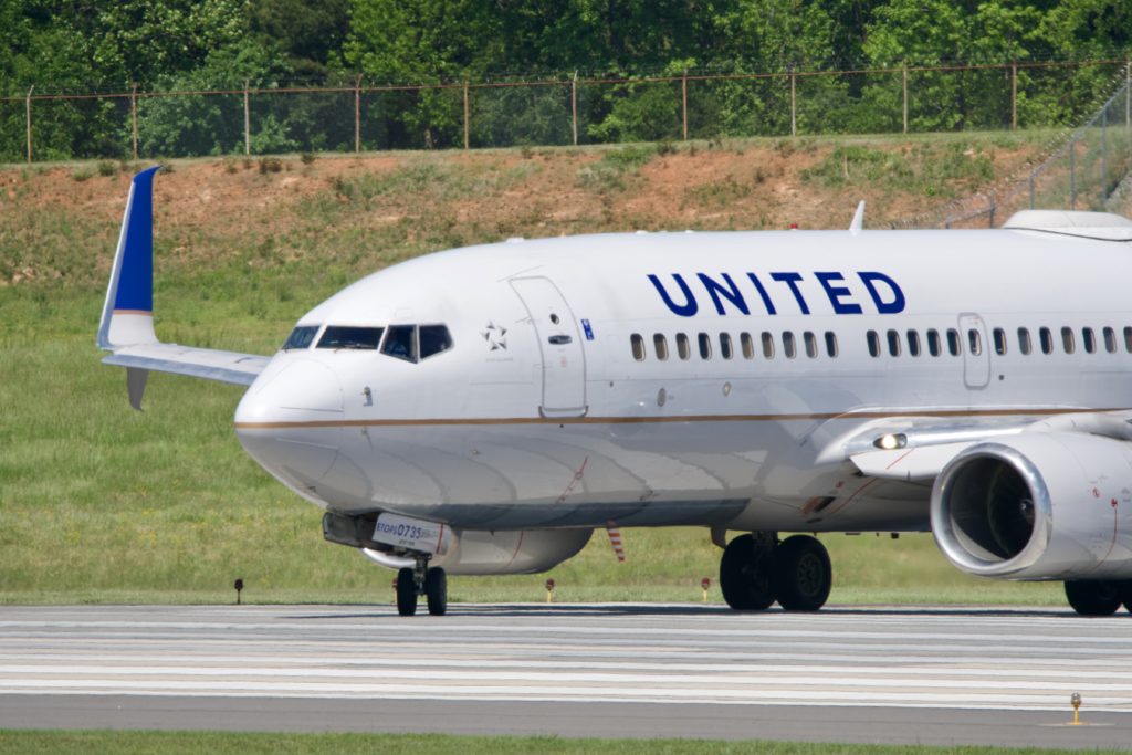United rolls out Connection Saver in Washington Dulles - Charlotte Flyer